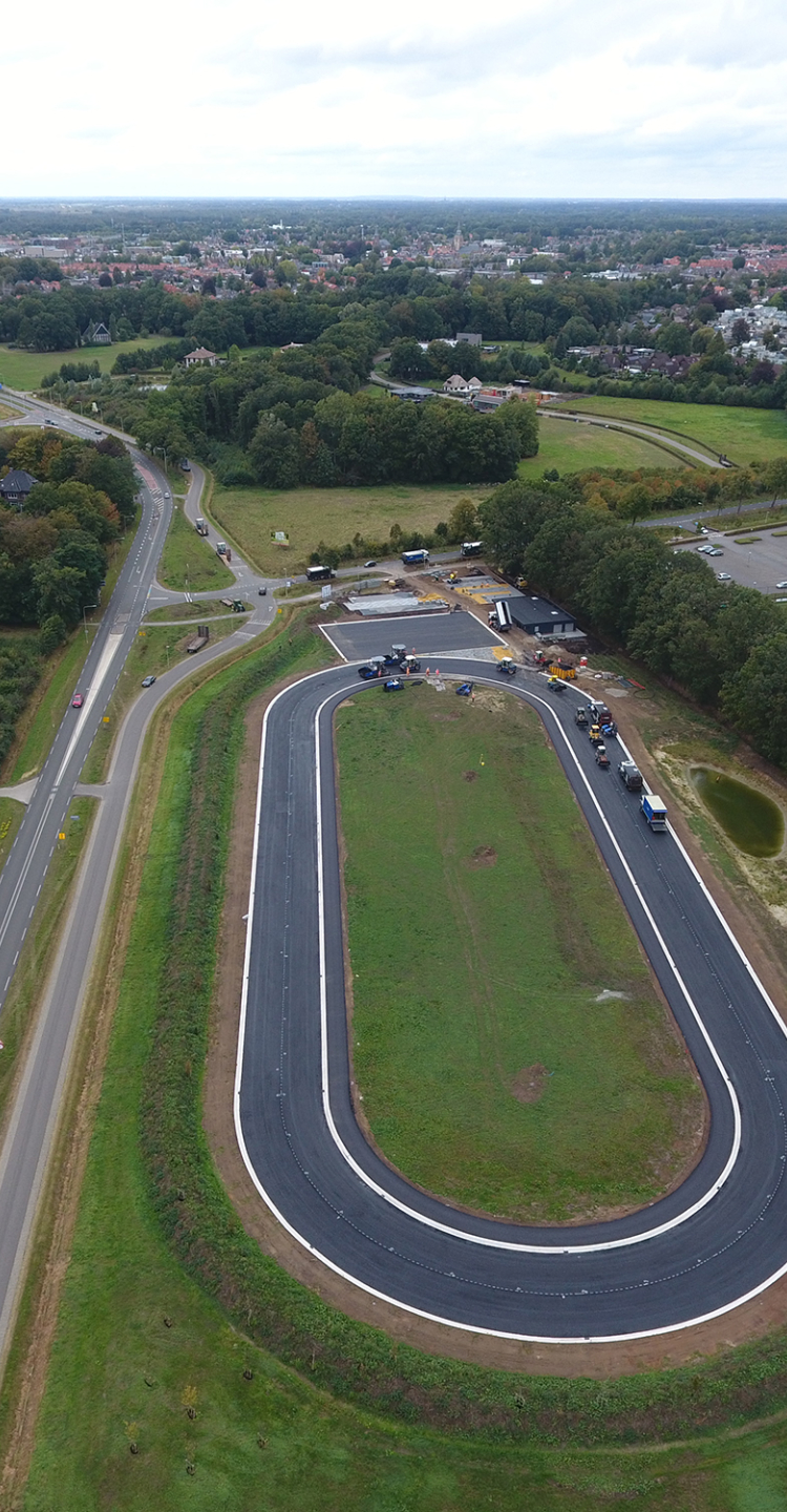 Multifunctionele ijsbaanconstructie | KWS